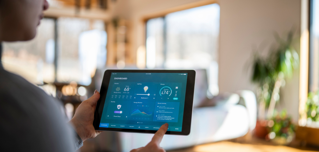 Simplicity Meets Innovation: The Rise of Minimalist Smart Home Technology