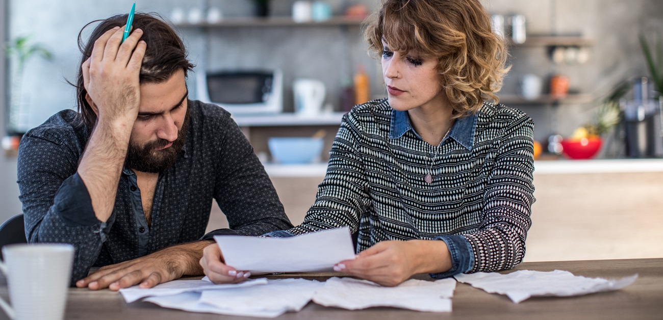 Home Buyers Remain Reluctant, Even With Lower Rates This Month